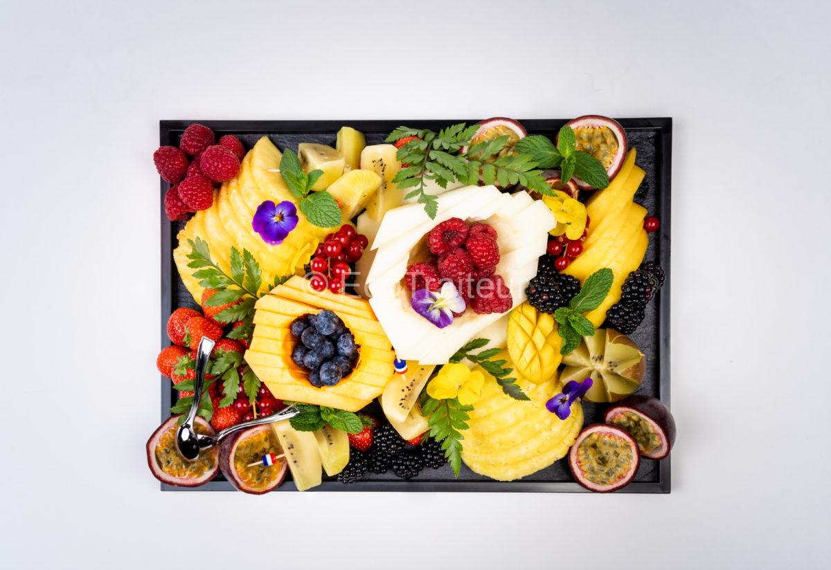 Plateau de fruits de saison tranchés - EcoTraiteur Paris